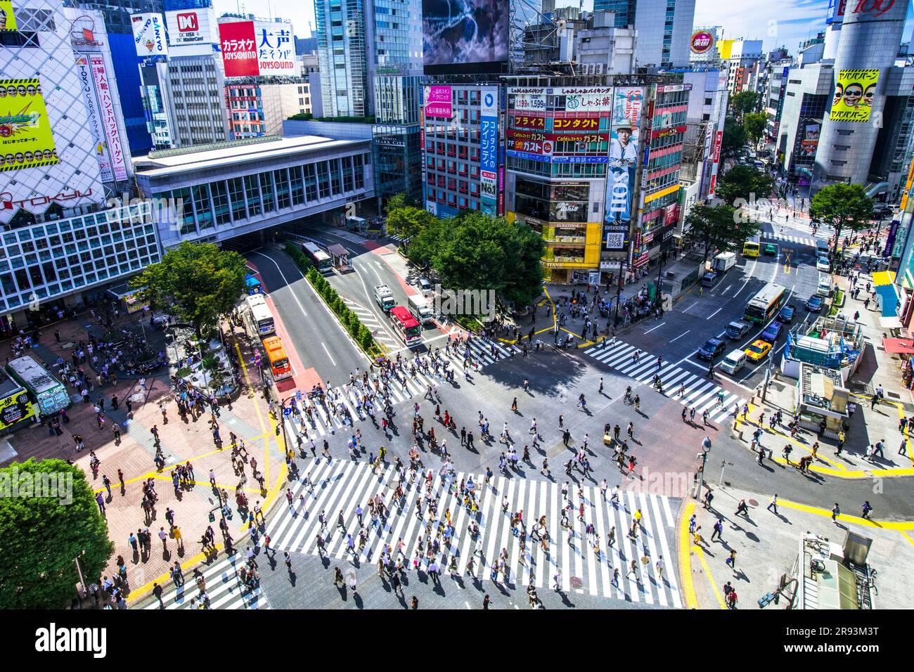 Shibuya Scramble Crossing Stock Photo - Alamy