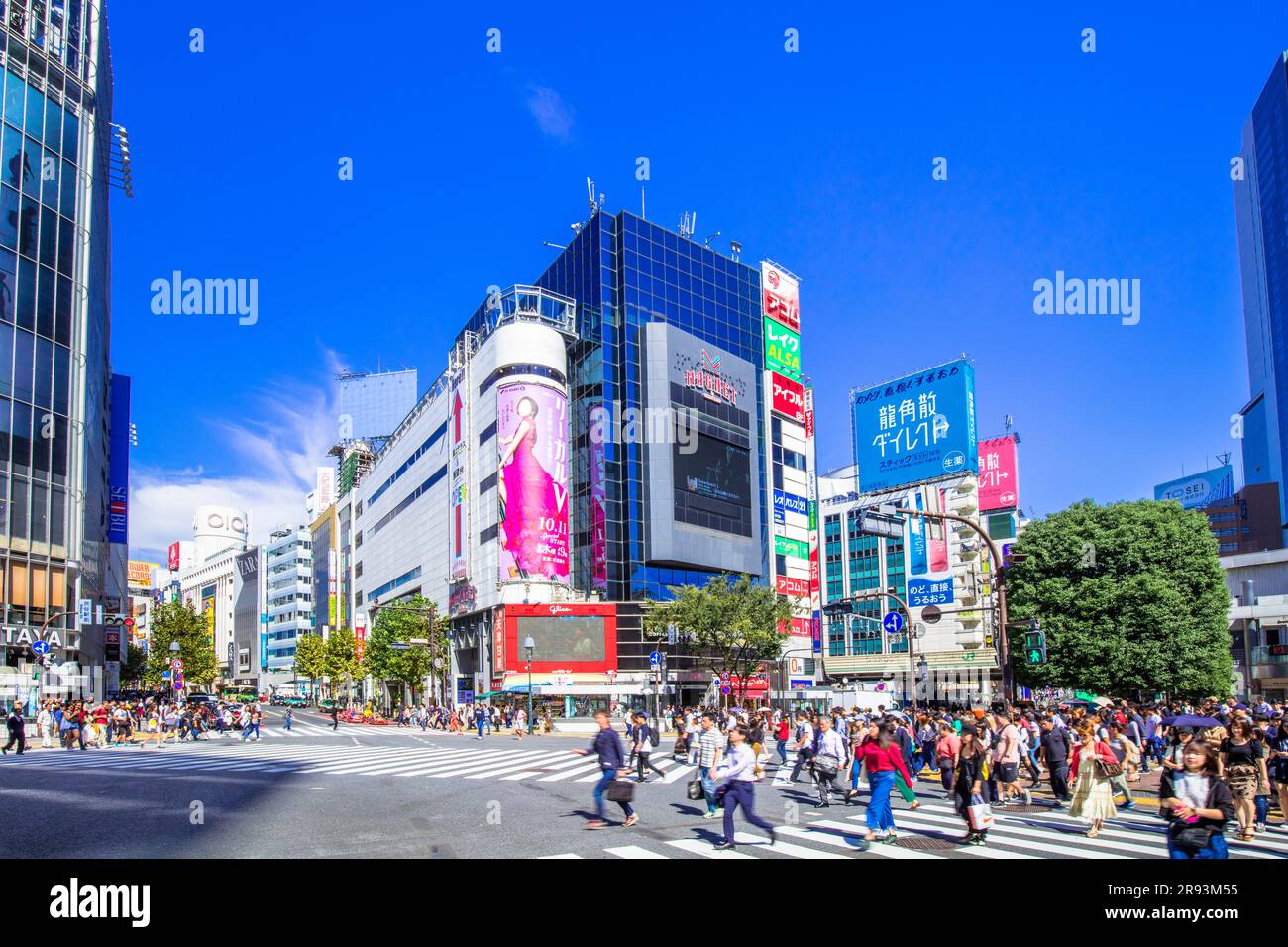 Shibuya Scramble Crossing Stock Photo - Alamy