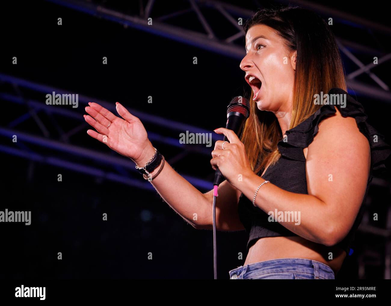 Fiona ridgewell hi-res stock photography and images - Alamy