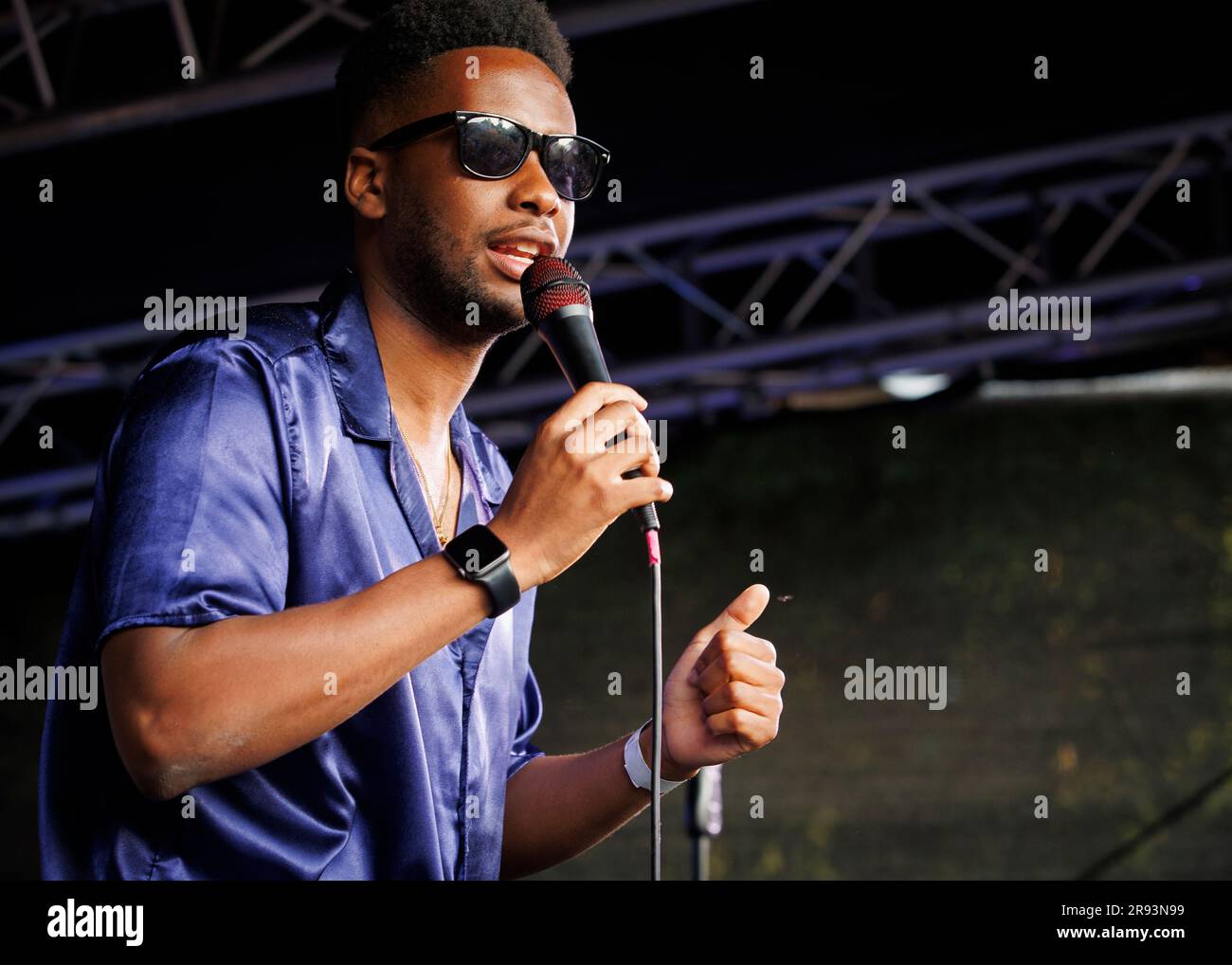 Tadiwa Mahlunge, Stand-Up Comedian, Open Air Comedy Gala, Southend-on ...