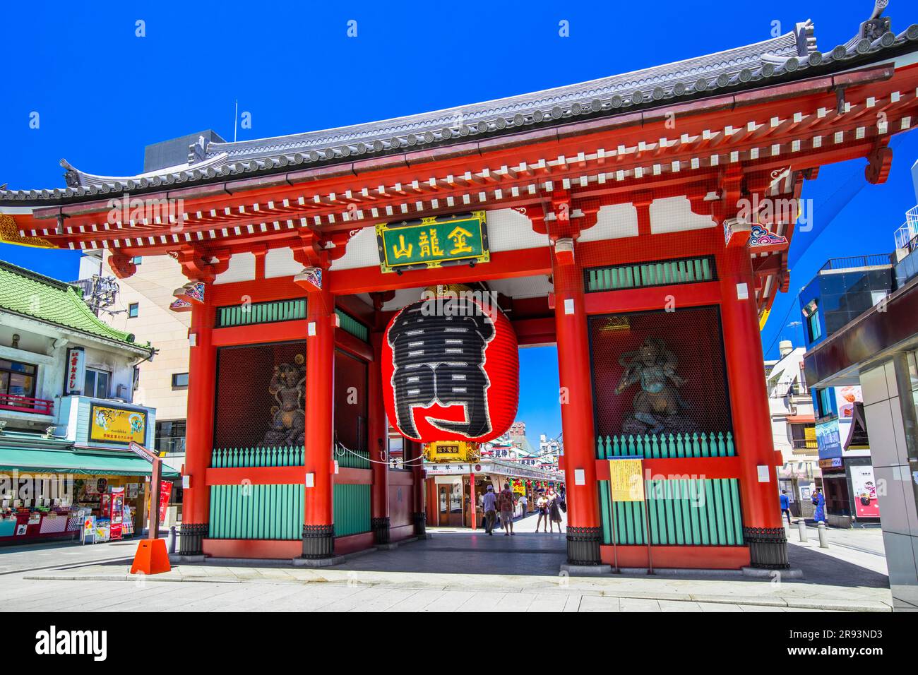 Thunder Gate of Sensoji Temple Stock Photo - Alamy