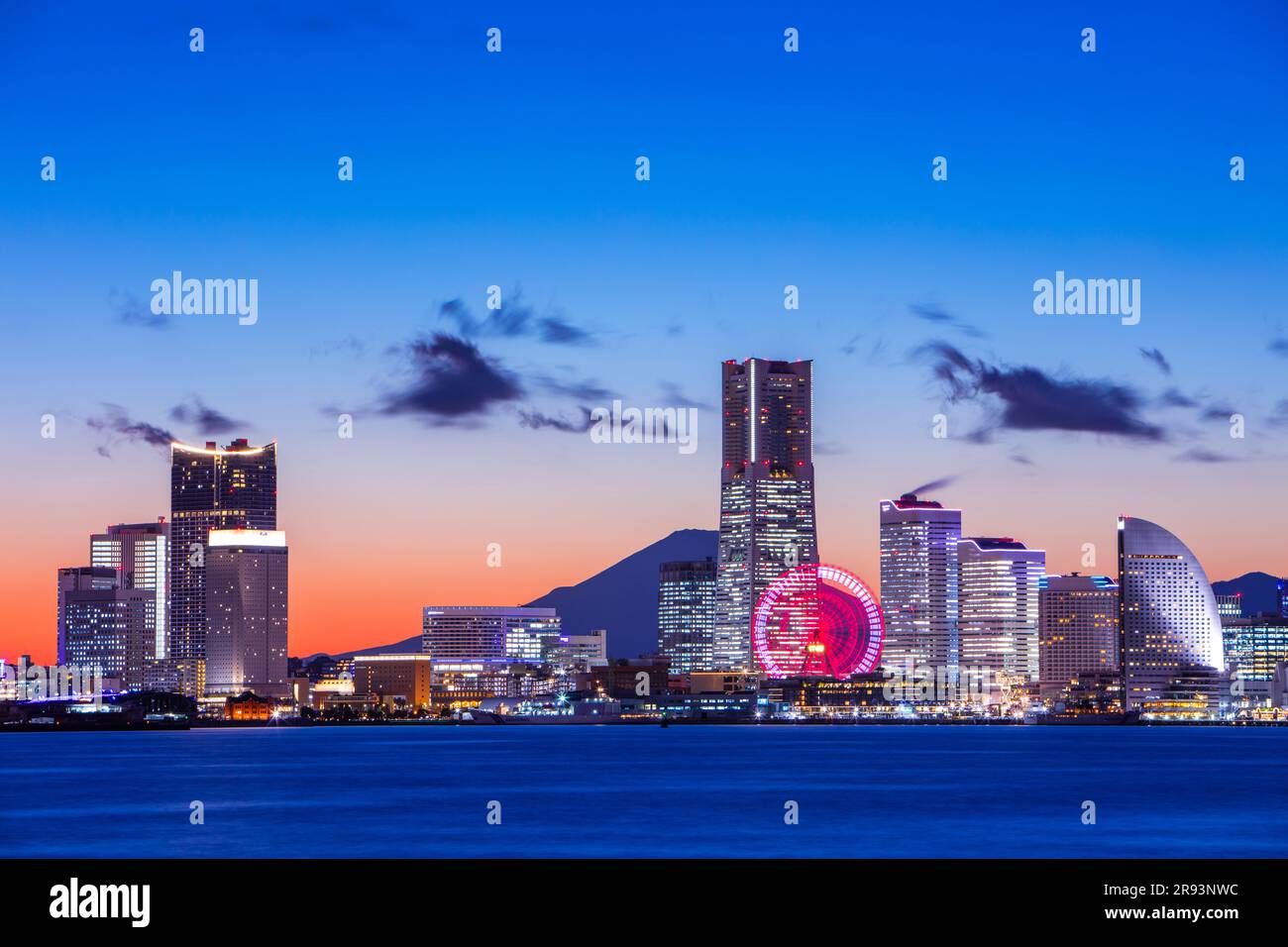 Minato mirai ferris wheel hi-res stock photography and images - Alamy