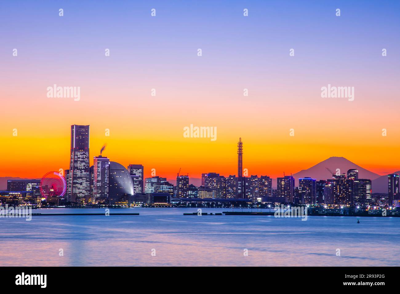 Evening view of Minato Mirai and Mt Stock Photo - Alamy