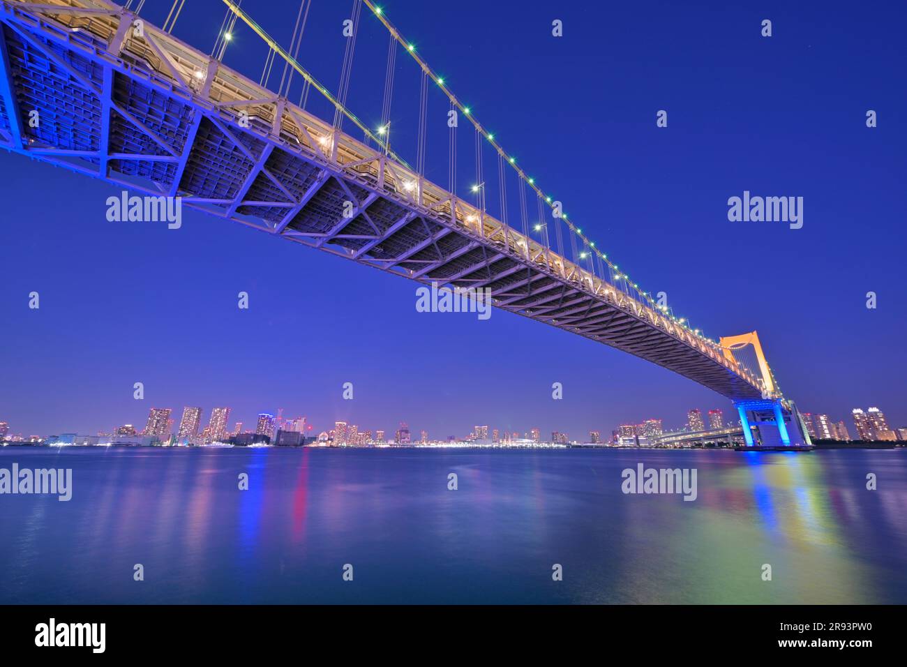 Night view of the Rainbow Bridge Stock Photo - Alamy