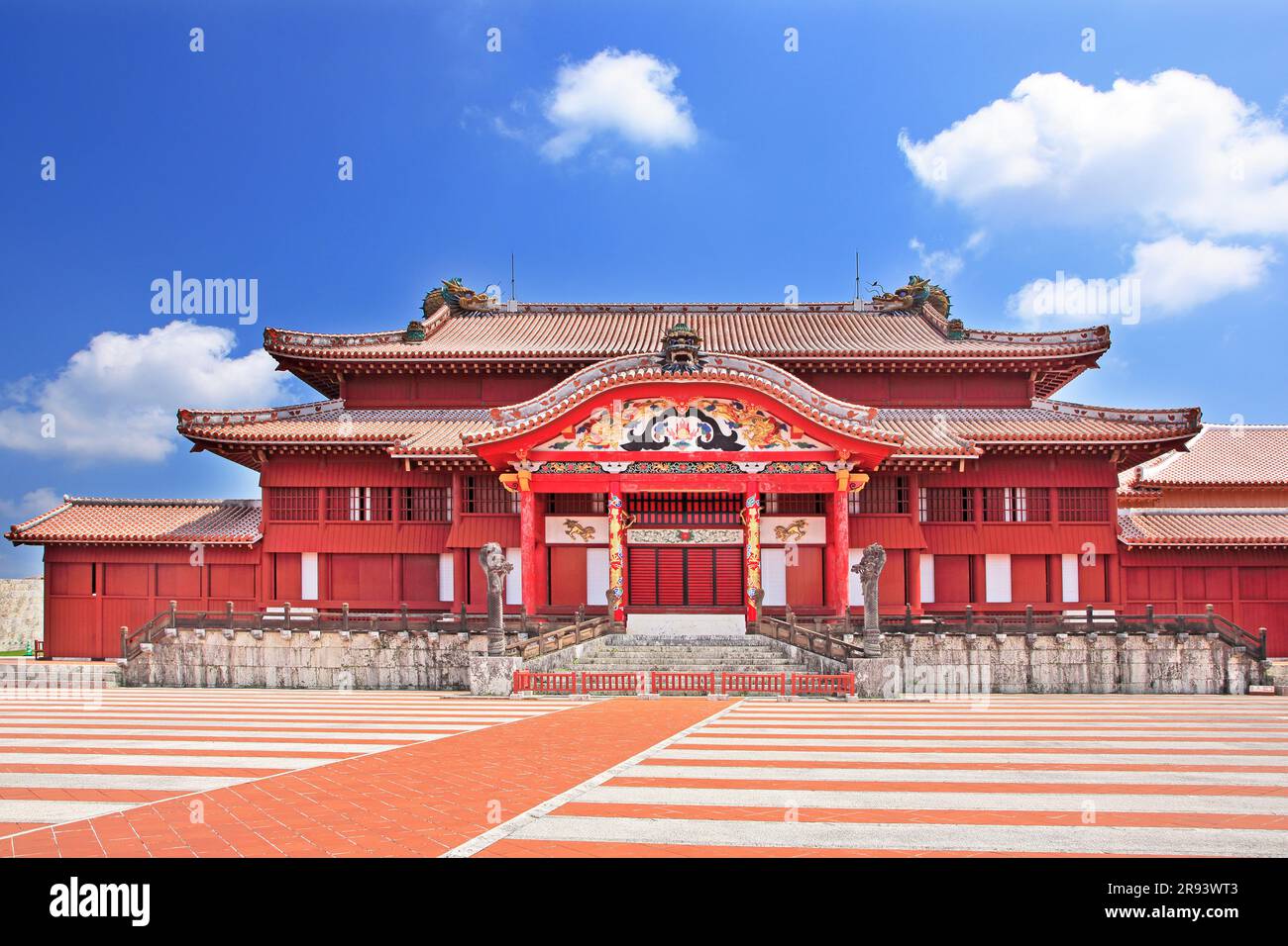 Shuri castle hi-res stock photography and images - Alamy