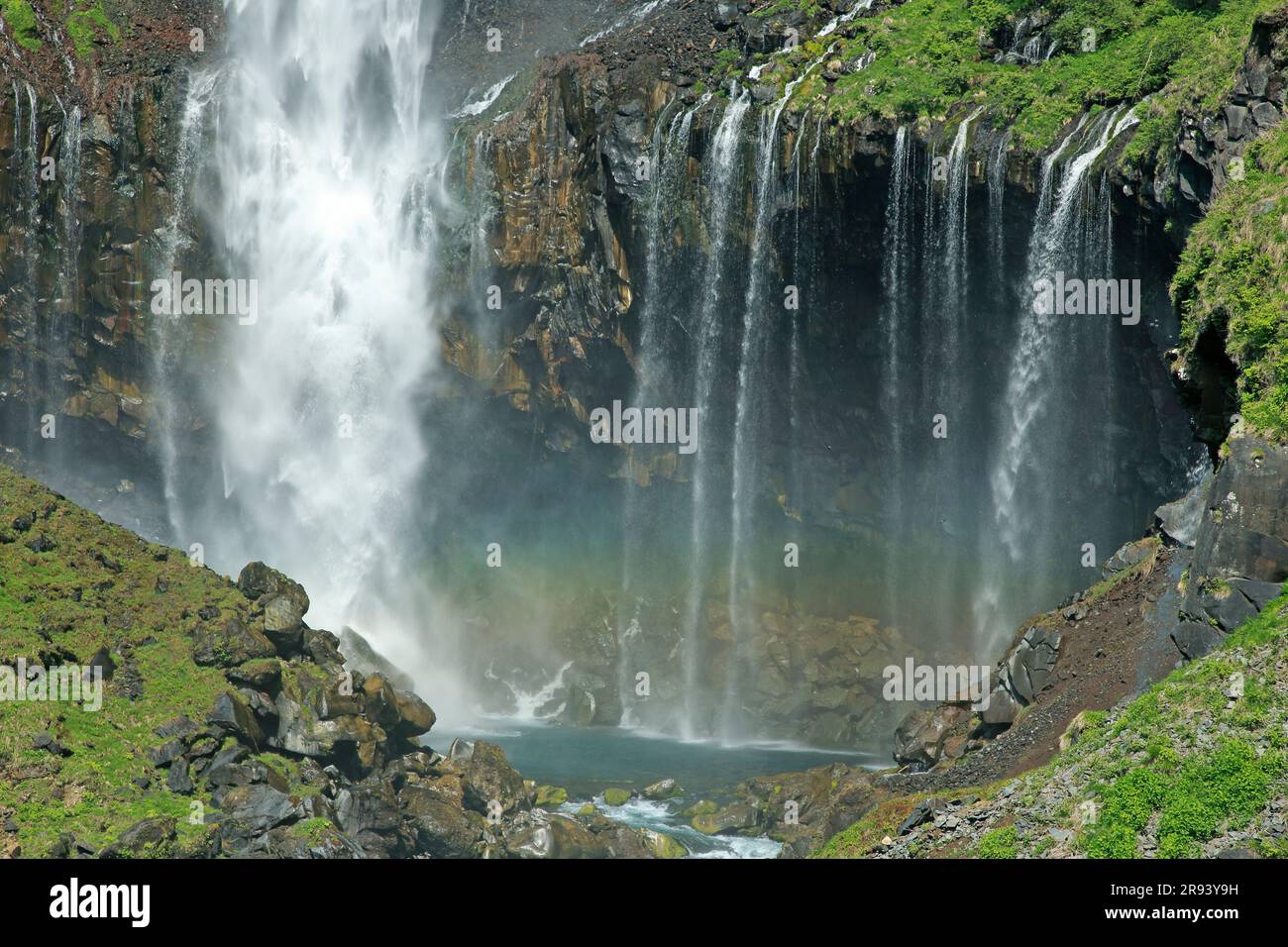 Realistic waterfall hi-res stock photography and images - Alamy