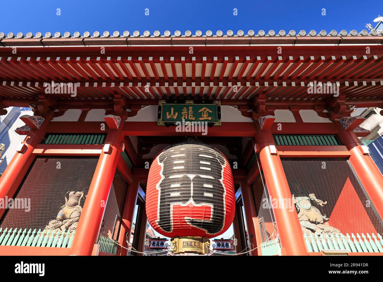 Thunder Gate of Sensoji Temple Stock Photo - Alamy