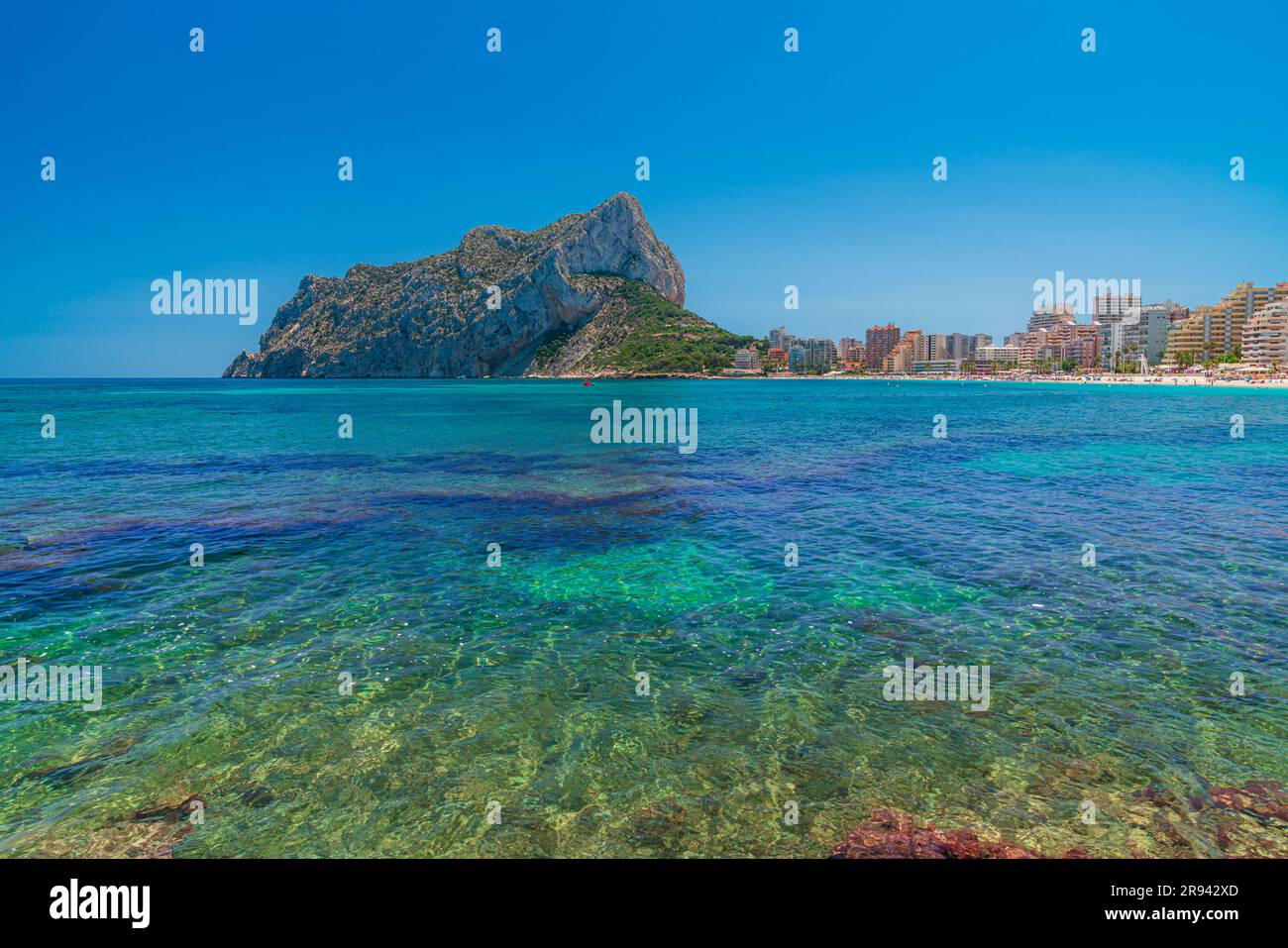 Summer in spain calpe hi-res stock photography and images - Alamy