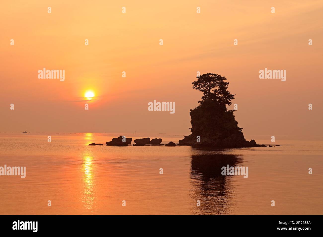Amaharashi summer hi-res stock photography and images - Alamy