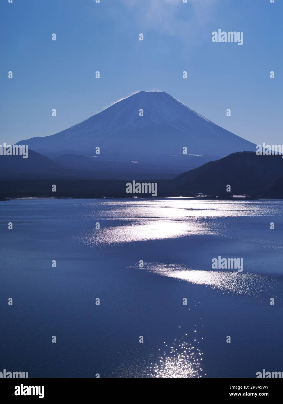 Minobu mountain hi-res stock photography and images - Alamy