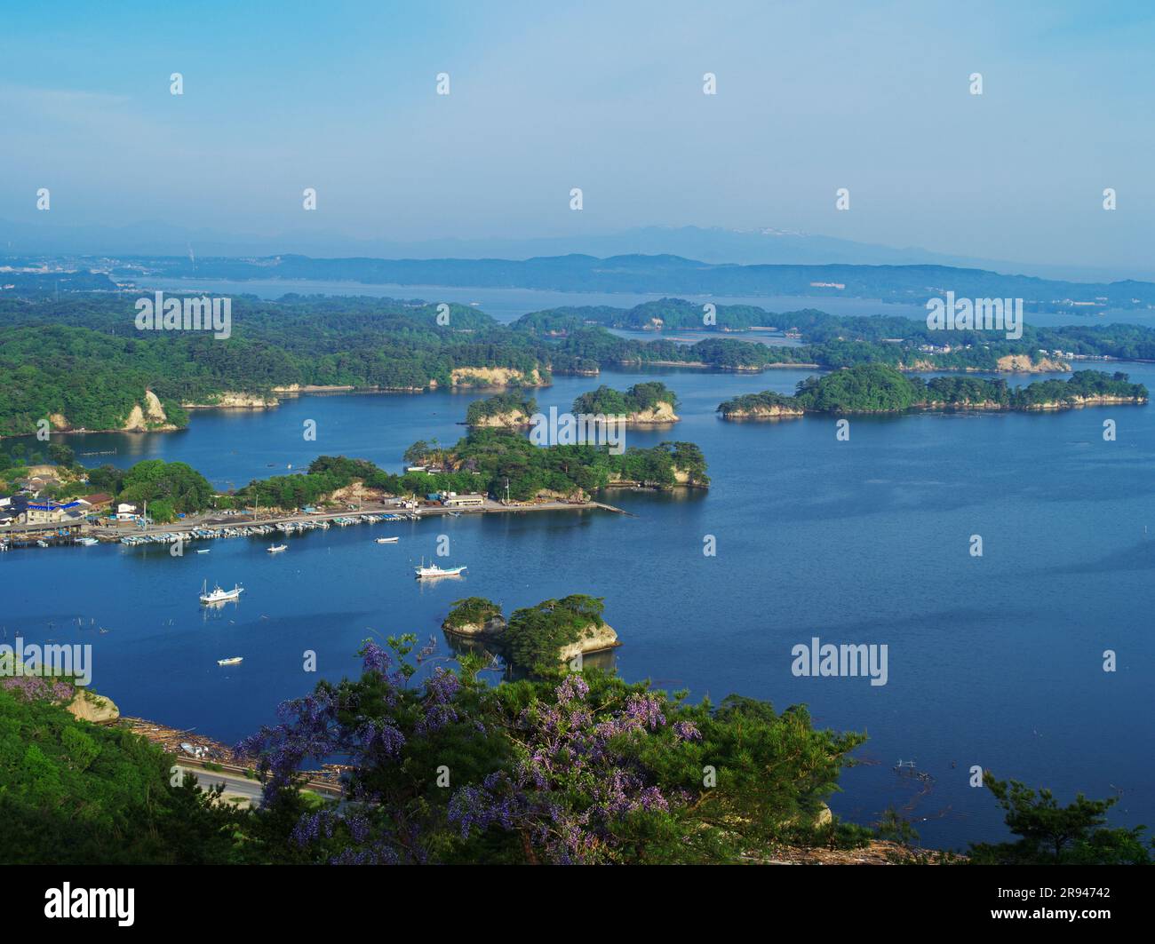 Matsushima bay hi-res stock photography and images - Alamy