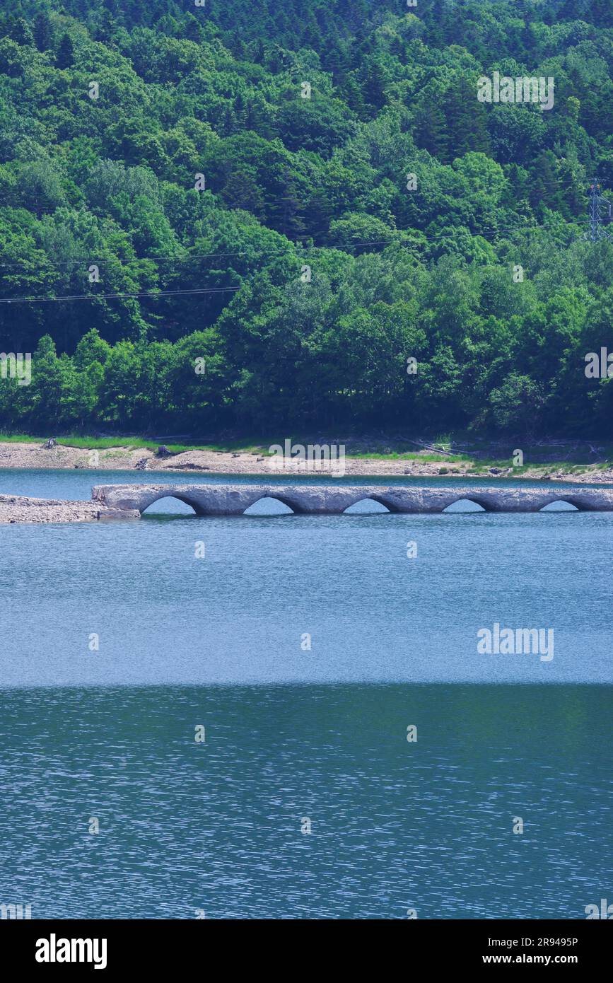 Taushubetsu River Bridge and Lake Nukabira Stock Photo - Alamy