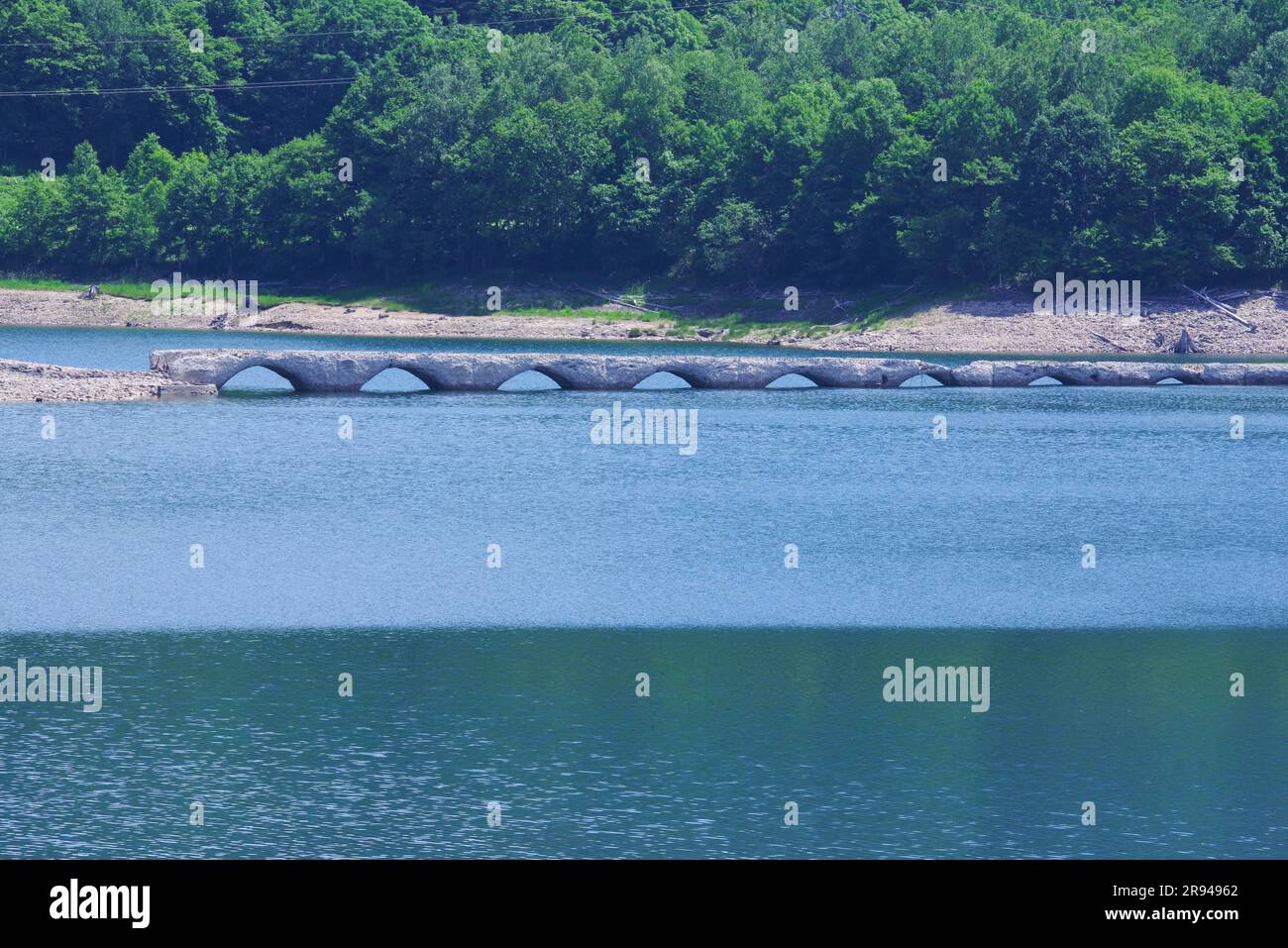 Taushubetsu River Bridge and Lake Nukabira Stock Photo - Alamy