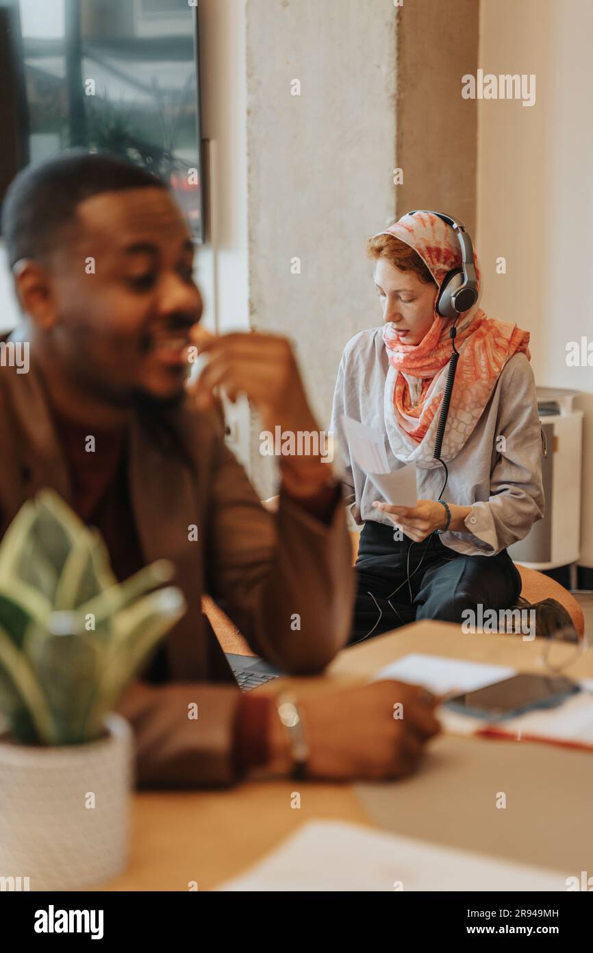 Ginger muslim girl hi-res stock photography and images - Alamy