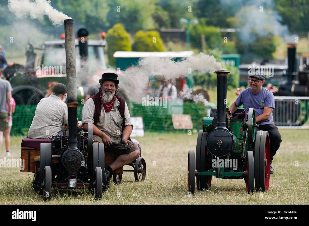 Steam ampics hi-res stock photography and images - Alamy
