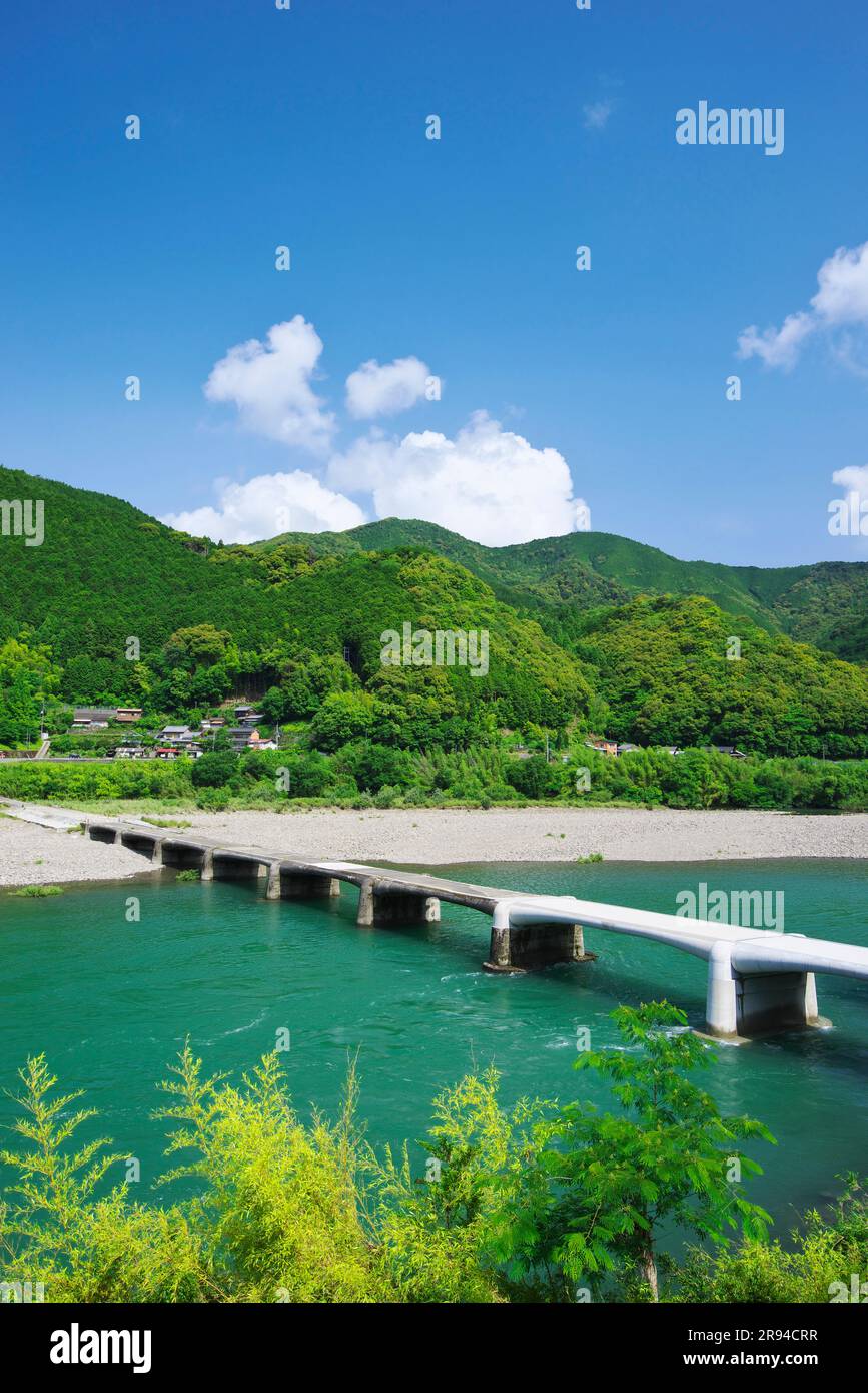 Kuchiyauchi sunken bridge and Shimanto river Stock Photo - Alamy