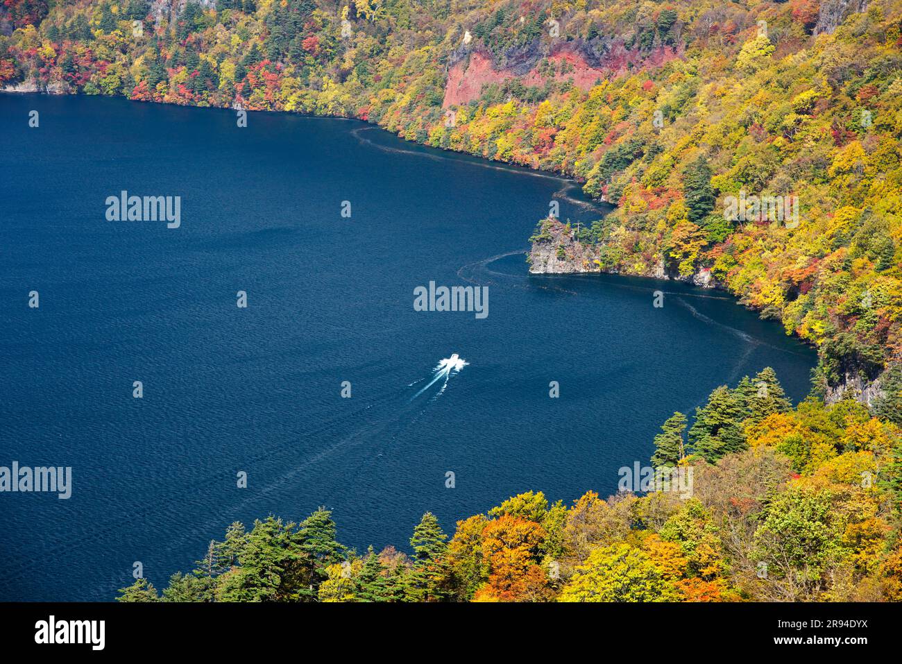 Autumn at Lake Towada Stock Photo - Alamy