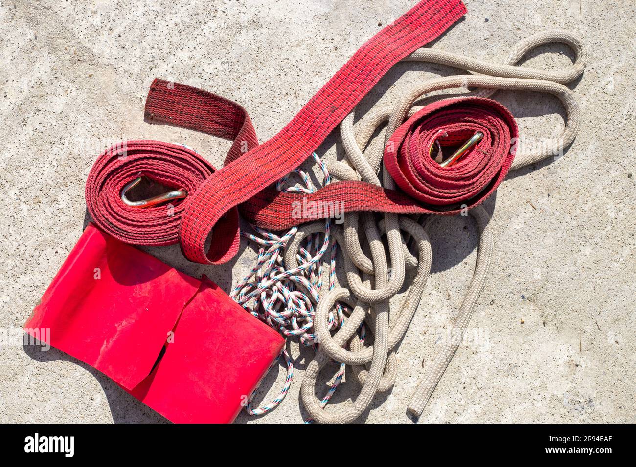 Cables and belts for fixing cargo during transportation on a trailer ...