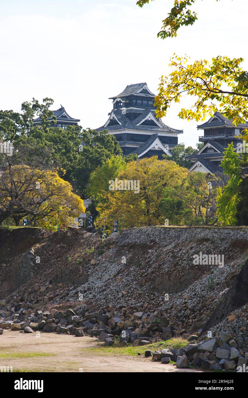 Kumamoto Castle after the Kumamoto Earthquake Stock Photo - Alamy