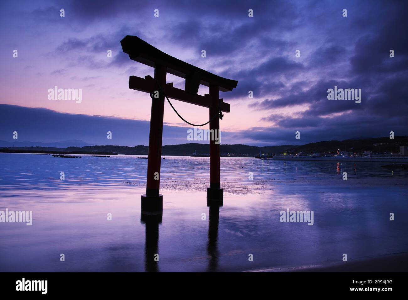 Kamome island hi-res stock photography and images - Alamy