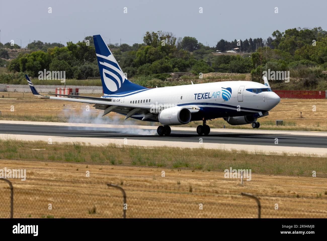 Texel Air Boeing 737-700(C) arriving from Agades Mano Dayak ...