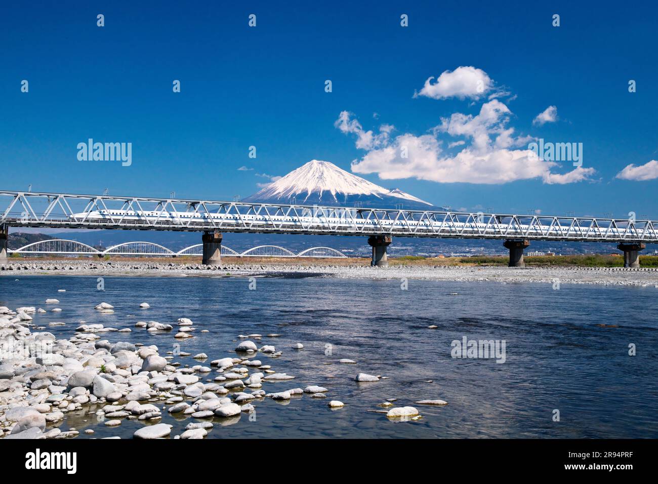 Mt. Fuji, Fuji River and Tokaido Shinkansen Stock Photo - Alamy