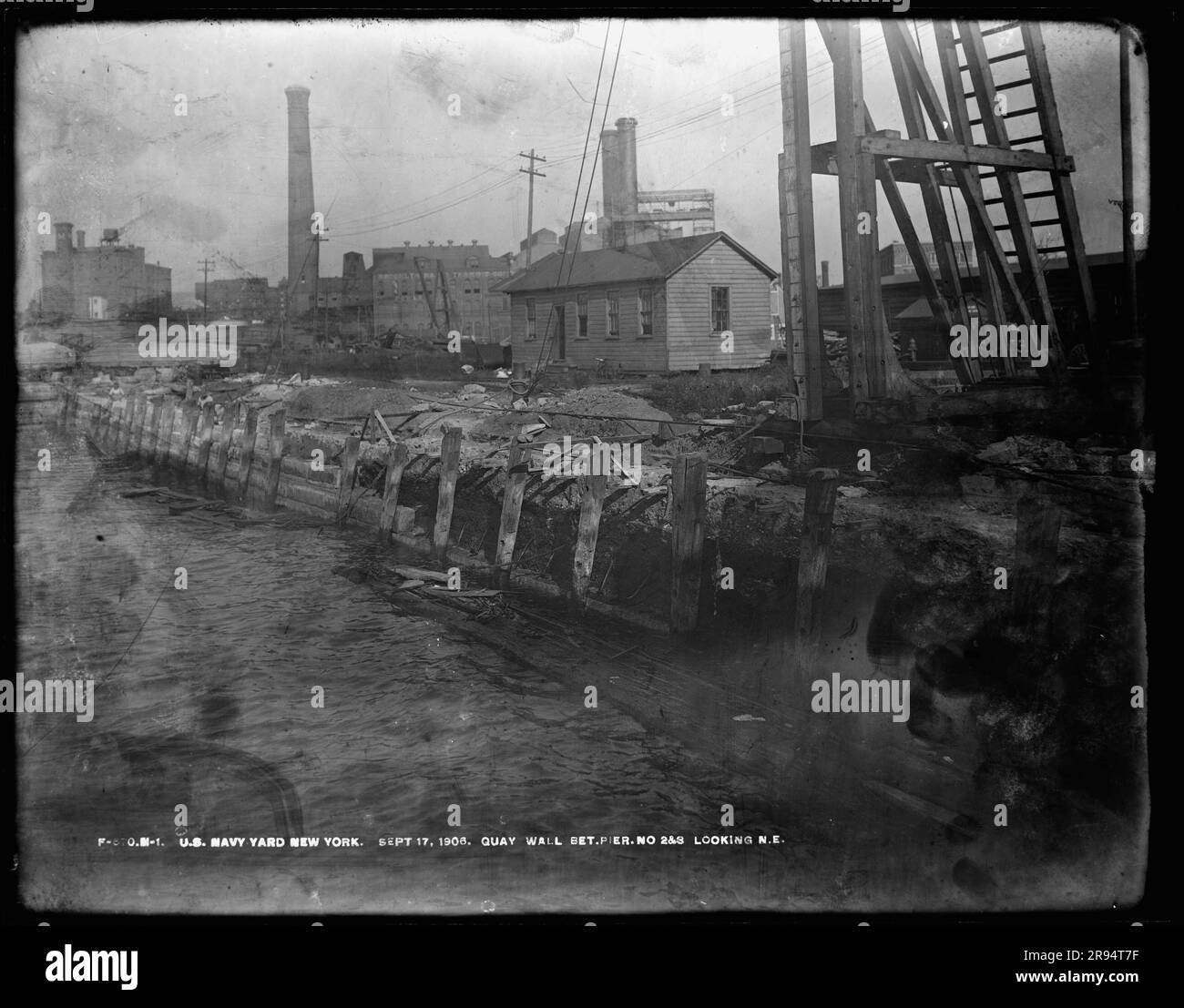 New quay pier Black and White Stock Photos & Images - Alamy