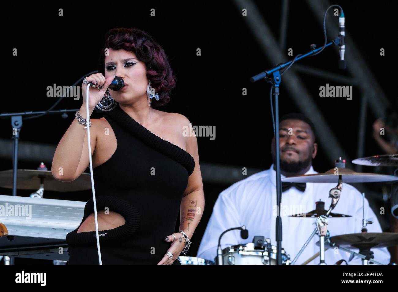 Glastonbury, UK. 24th June, 2023. RAYE ( Rachel Agatha Keen ...