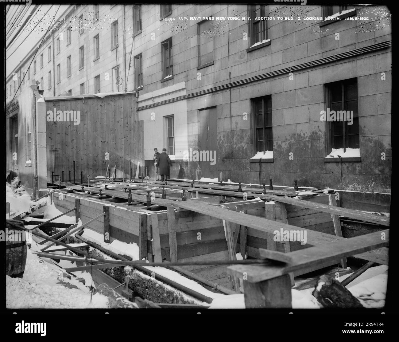 Number 10 building Black and White Stock Photos & Images - Alamy