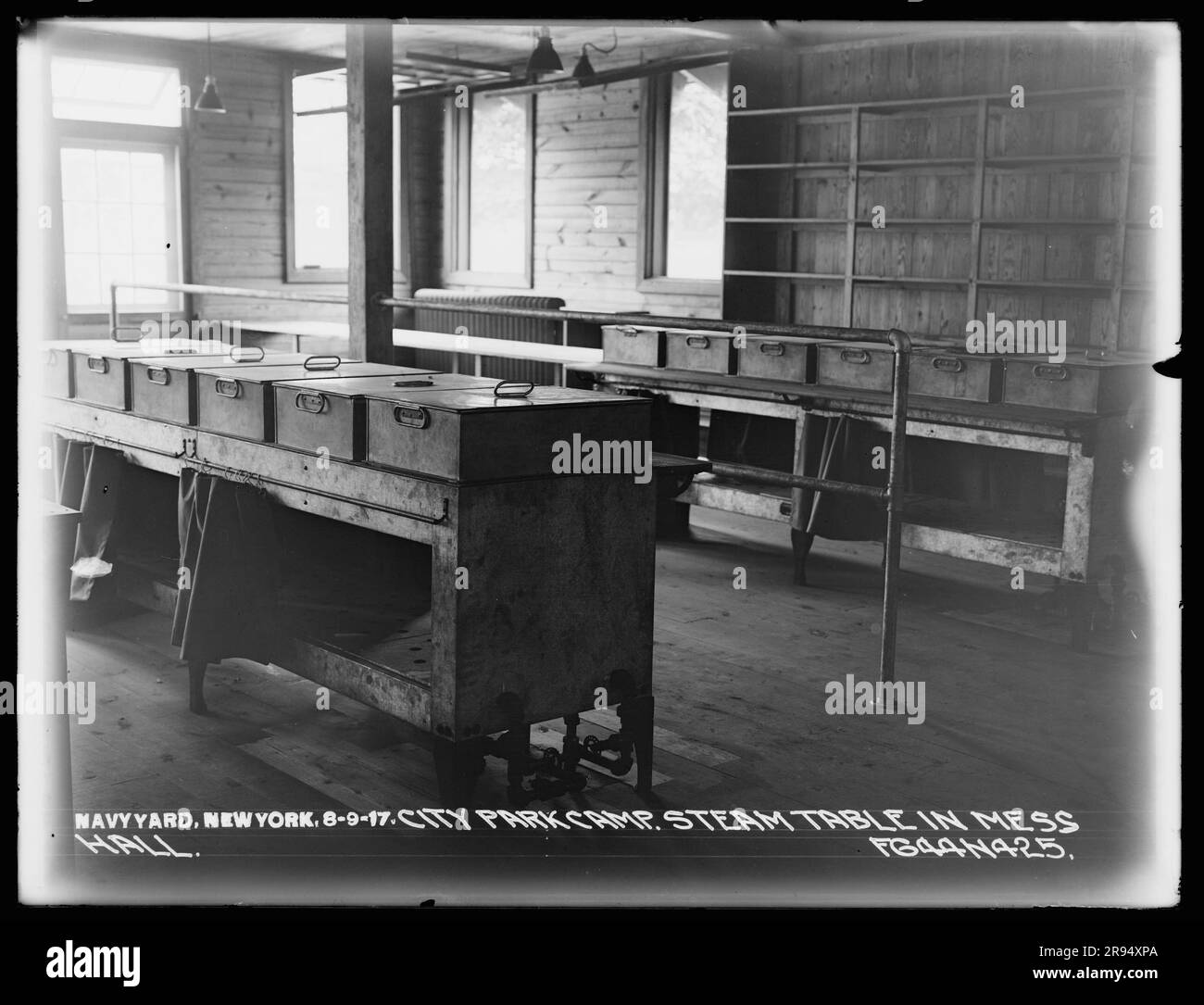 Hall of records building Black and White Stock Photos & Images - Alamy