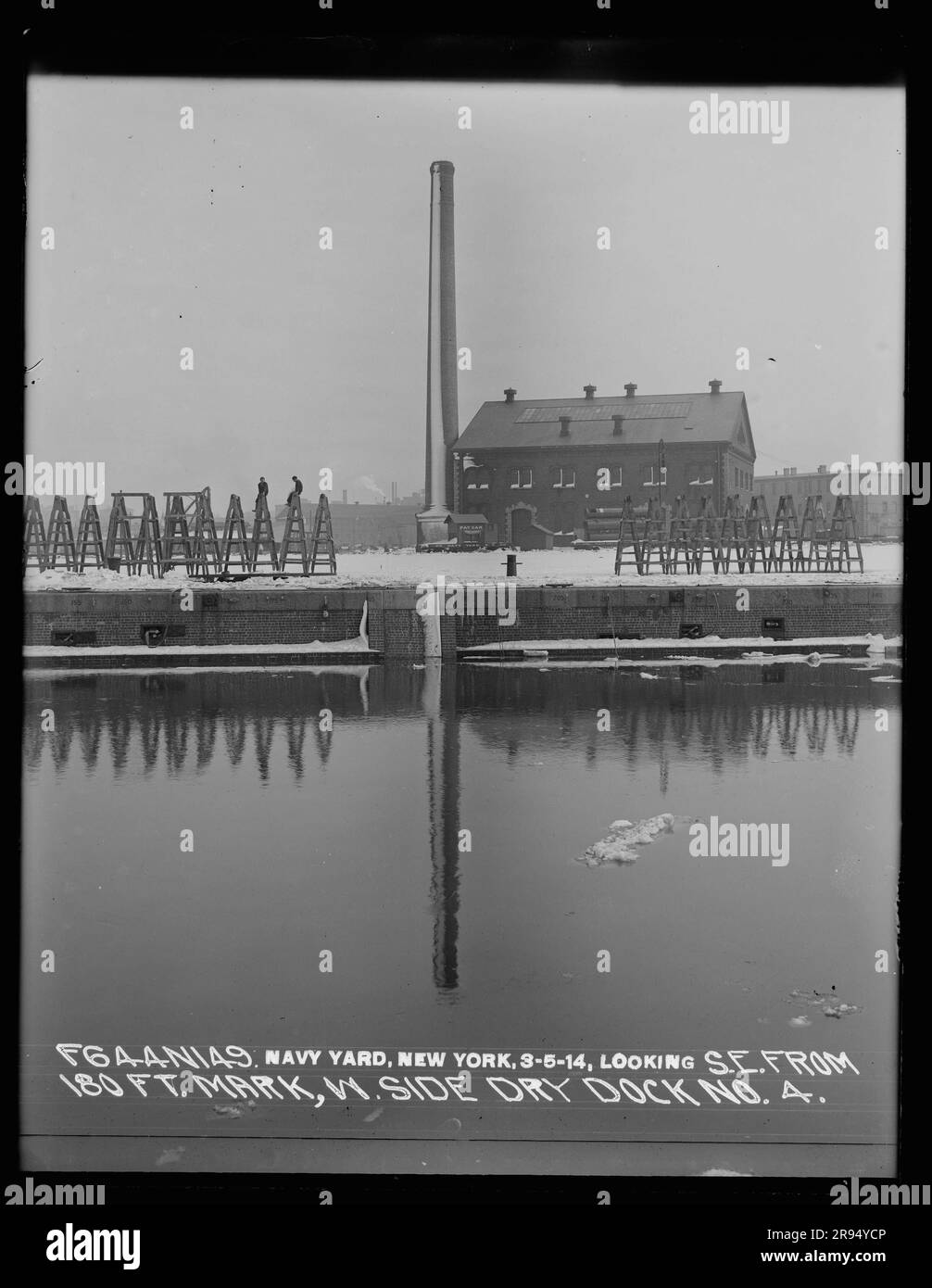 Dock side activities Black and White Stock Photos & Images - Alamy