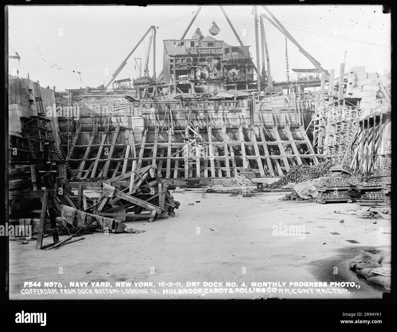 Monthly Progress Photo, Cofferdam From Dock Bottom-Looking North ...