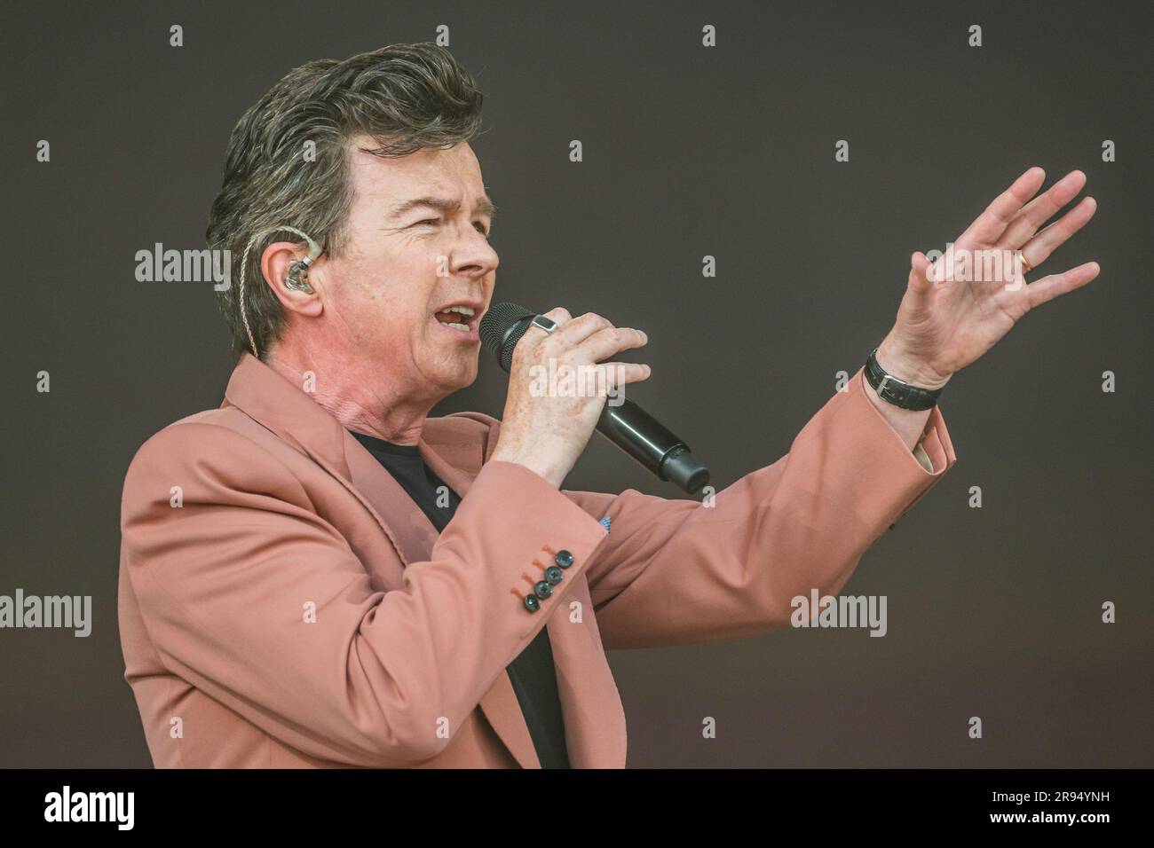 Glastonbury, UK. 24th June, 2023. Rick Astley plays the Pyramid Stage ...