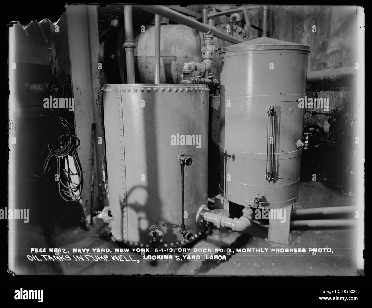Well tanks Black and White Stock Photos & Images - Alamy