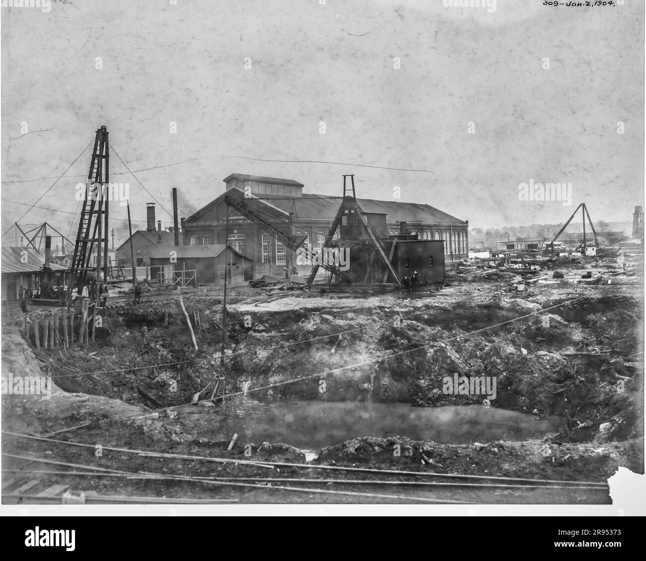 Historic photographs of the Norfolk Naval shipyard located in the Fifth ...