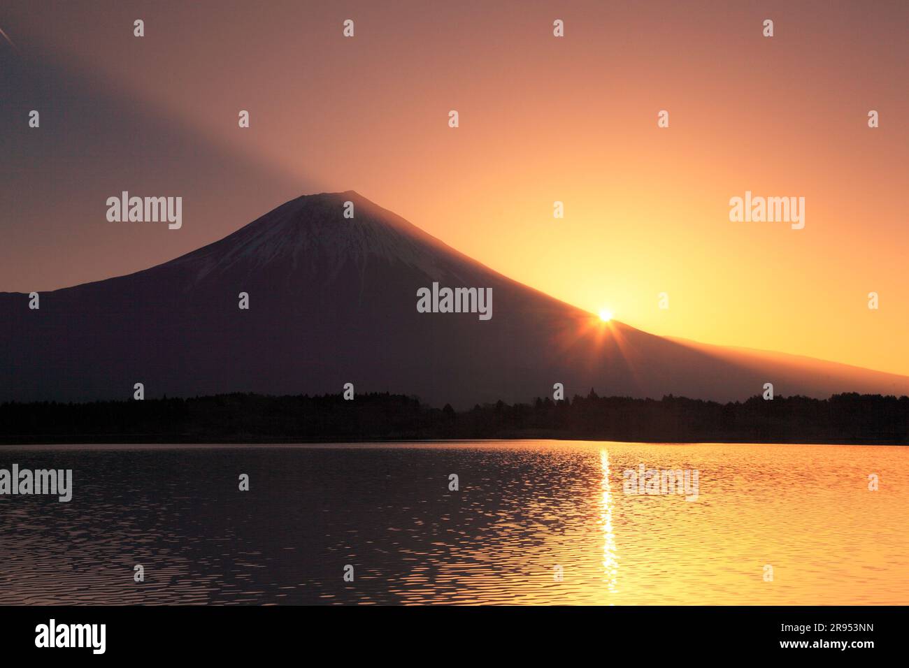 Sunrise at the Mount Fuji Stock Photo - Alamy