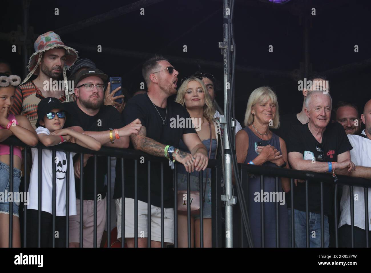 Festival attendees tom grennan hi-res stock photography and images - Alamy
