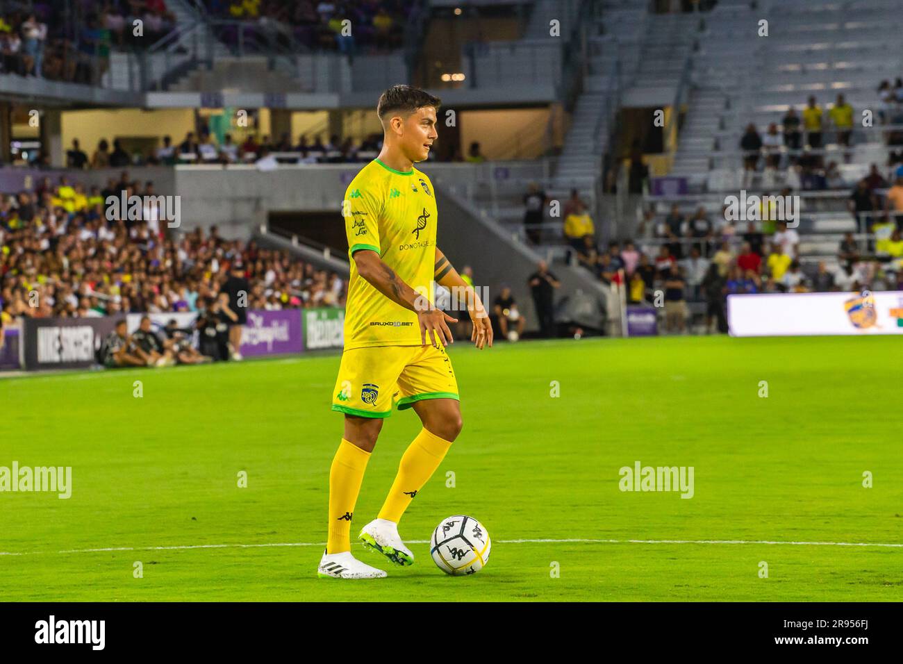 World football stars ronaldo hi-res stock photography and images - Alamy