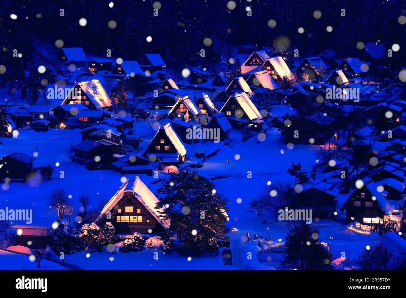Joining hands village of Shirakawa-go light-up Stock Photo - Alamy