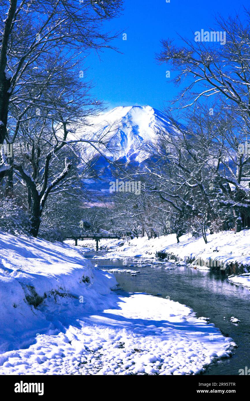 Snowy Mt. Fuji Stock Photo - Alamy