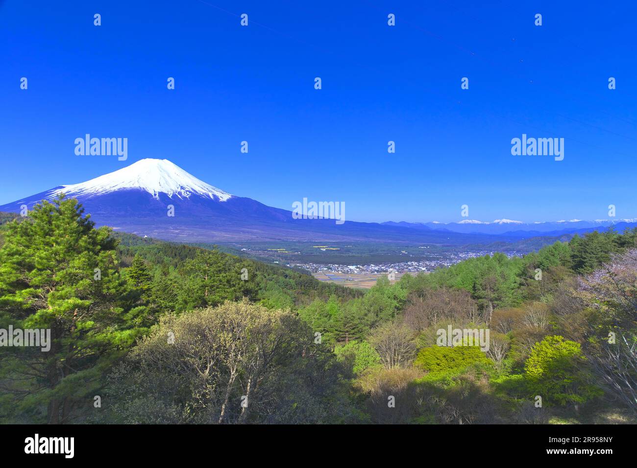 Niju magari pass hi-res stock photography and images - Alamy