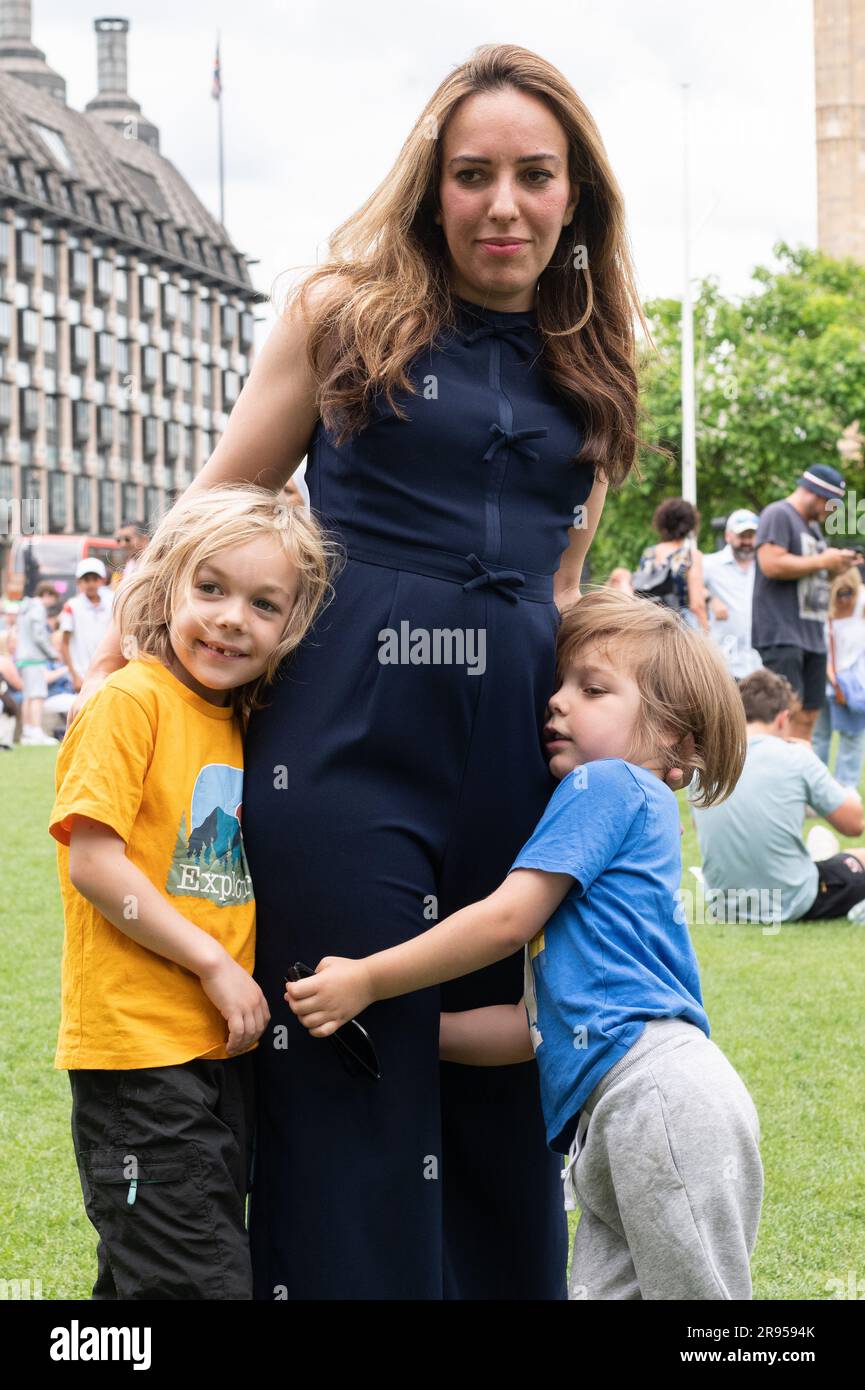 Stella assange with children hi-res stock photography and images - Alamy