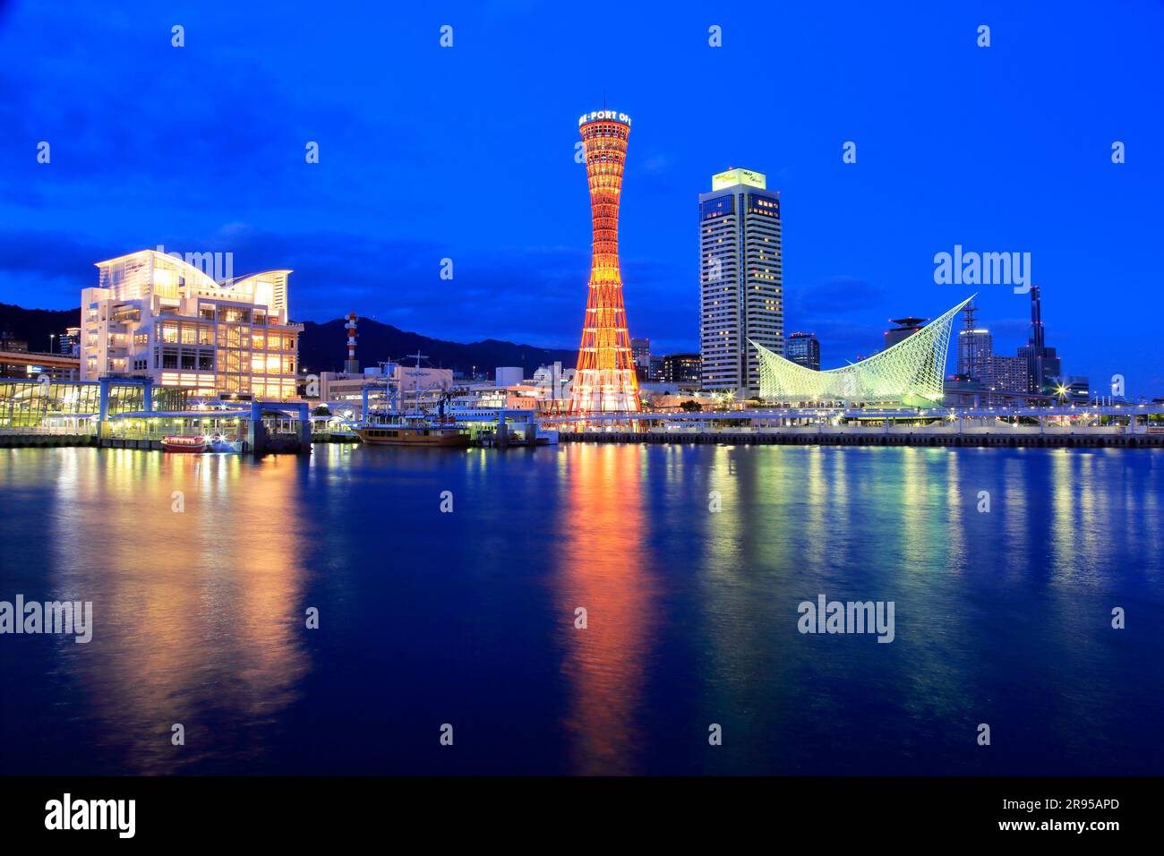 Kobe street view hi-res stock photography and images - Alamy