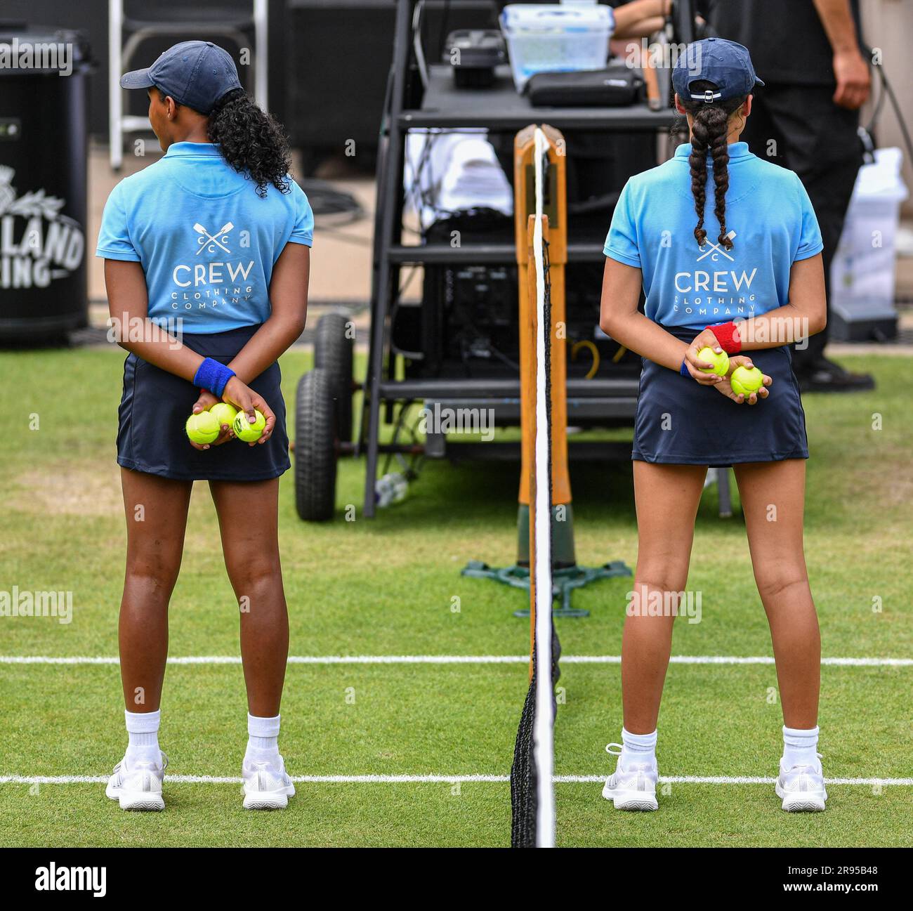 Ballgirls hi-res stock photography and images - Alamy