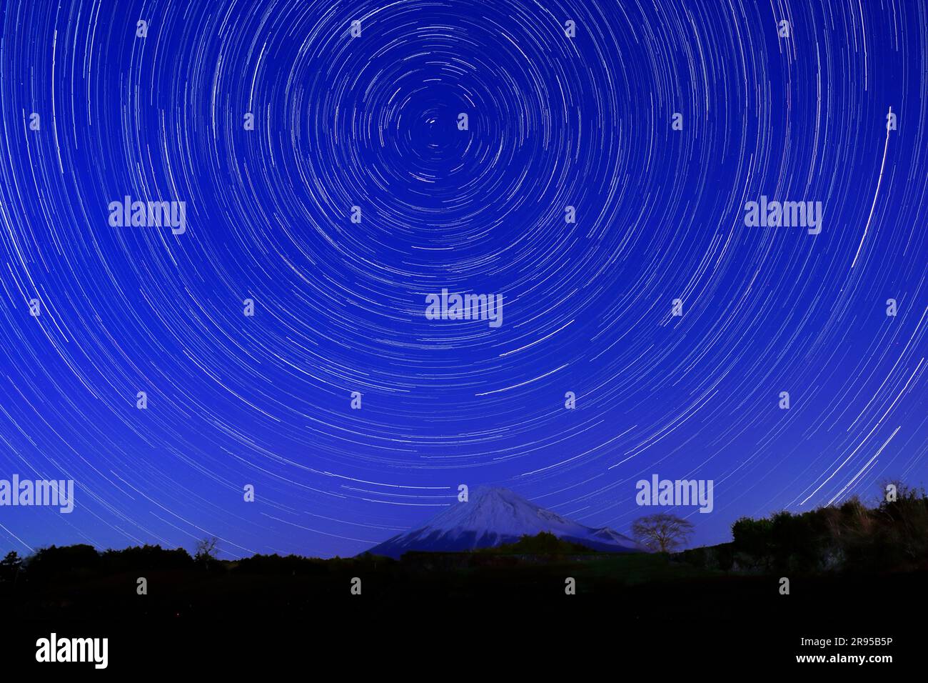 Mt. Fuji and stars' diurnal motion Stock Photo - Alamy