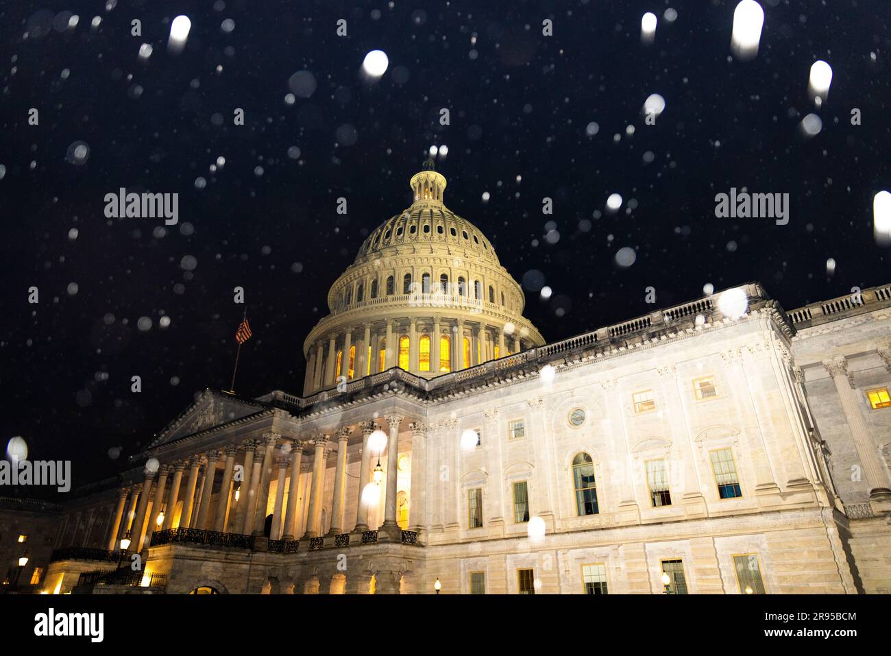 Capitol rain hi-res stock photography and images - Alamy