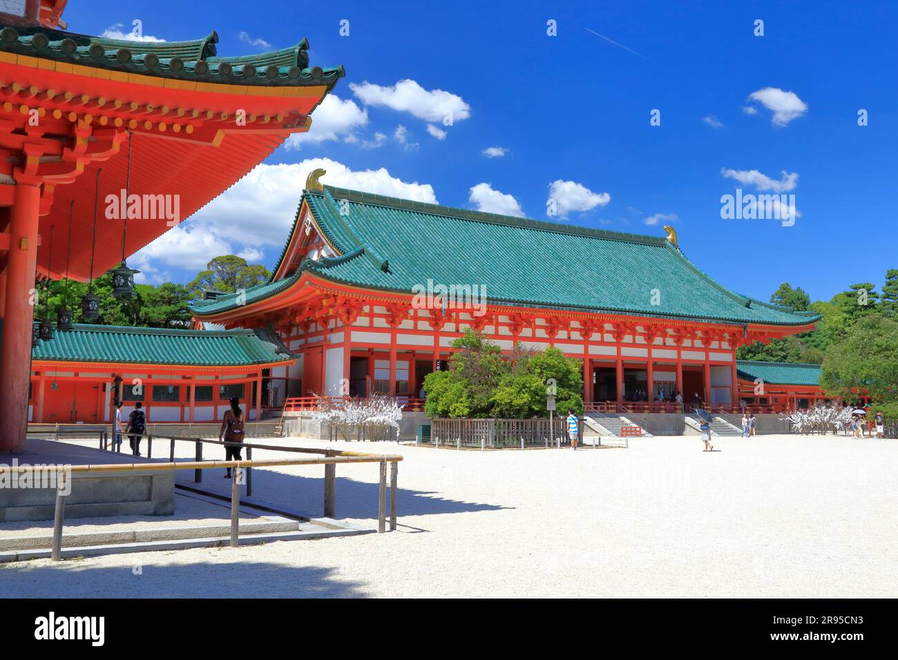 Heian Jingu Shrine in summer Stock Photo - Alamy