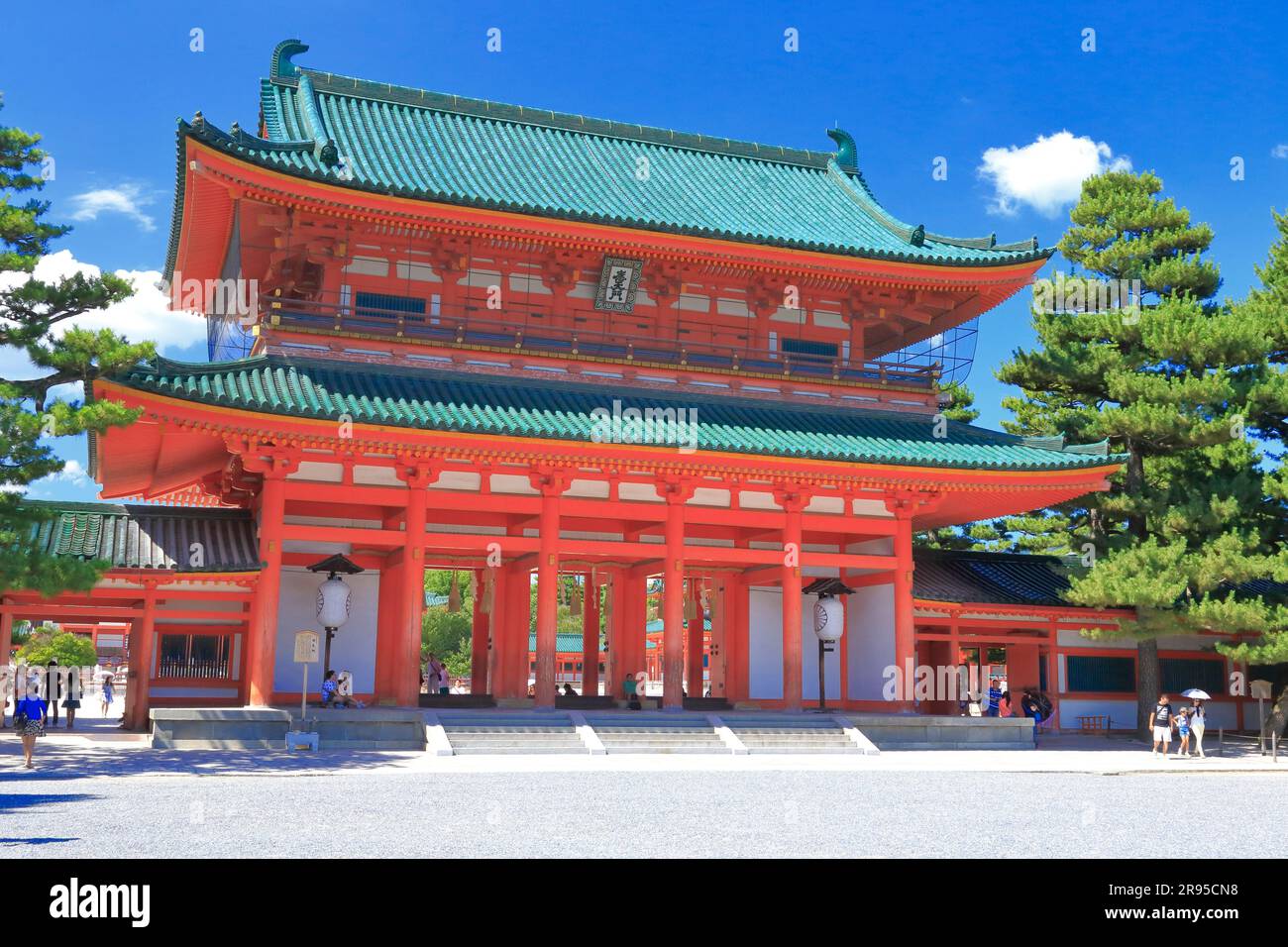 Heian Jingu Shrine in summer Stock Photo - Alamy