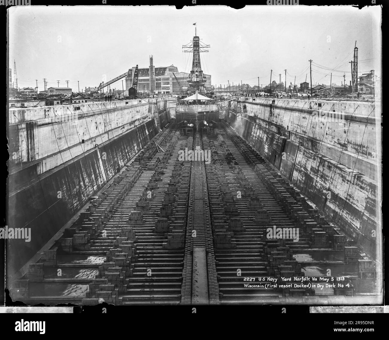Historic photographs of the Norfolk Naval shipyard located in the Fifth ...