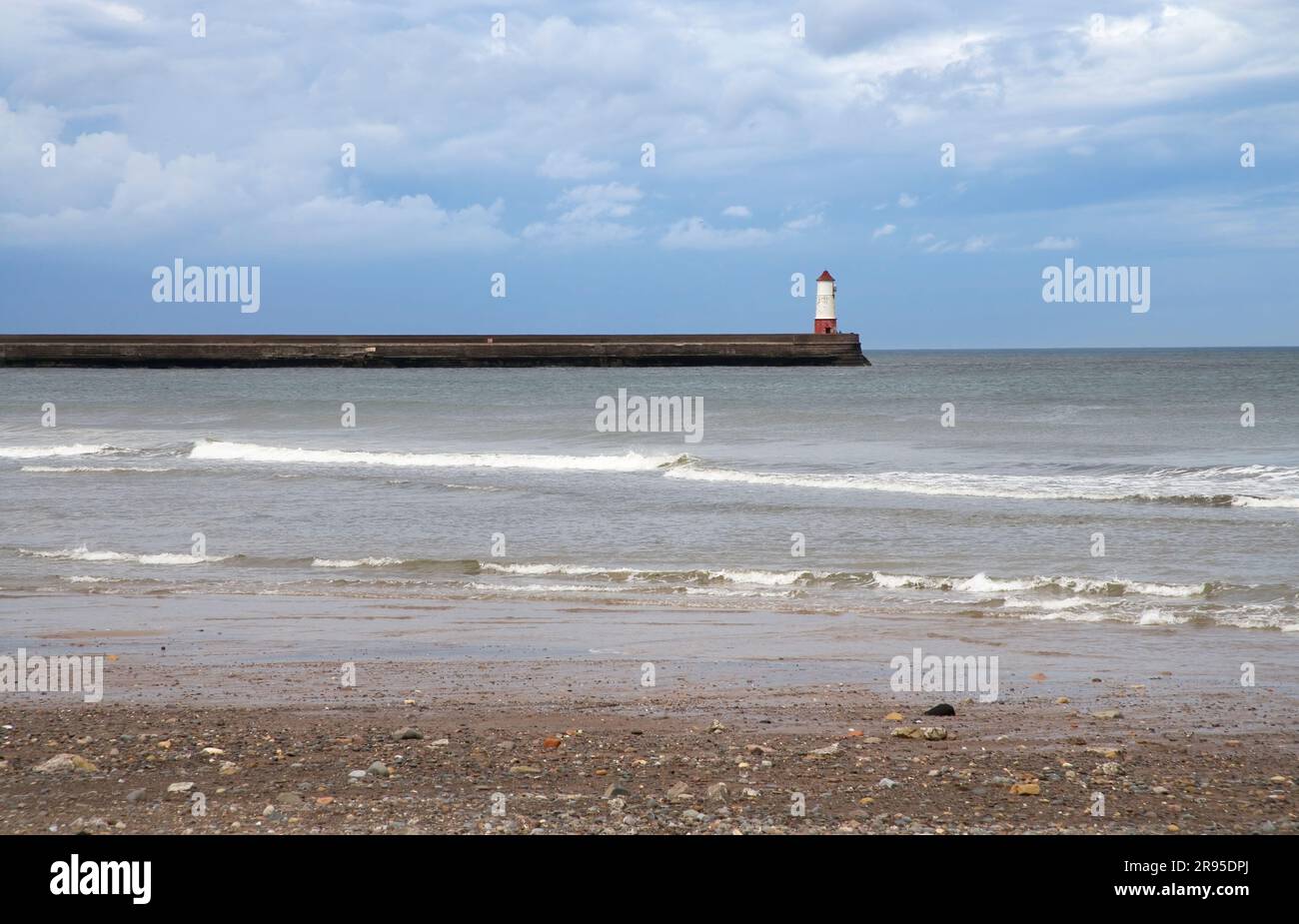 beach and harbour entrance at berwick on tweed northumberland Stock ...